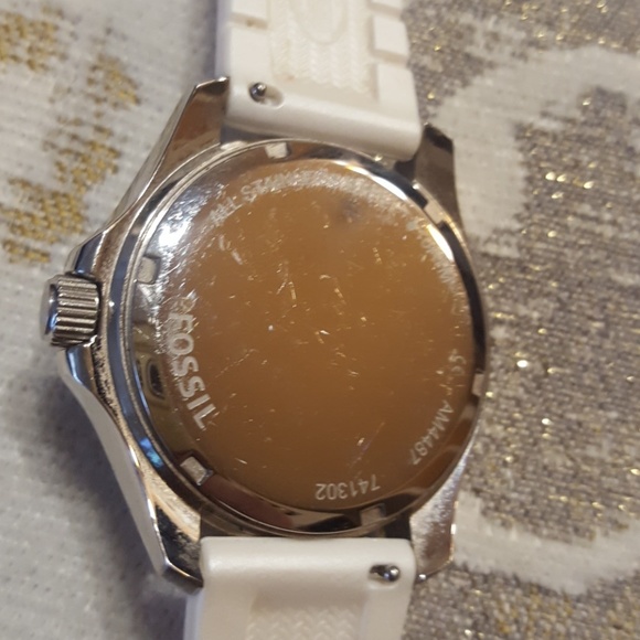 Fossil | Accessories | Fossil White Large Face Watch | Poshmark